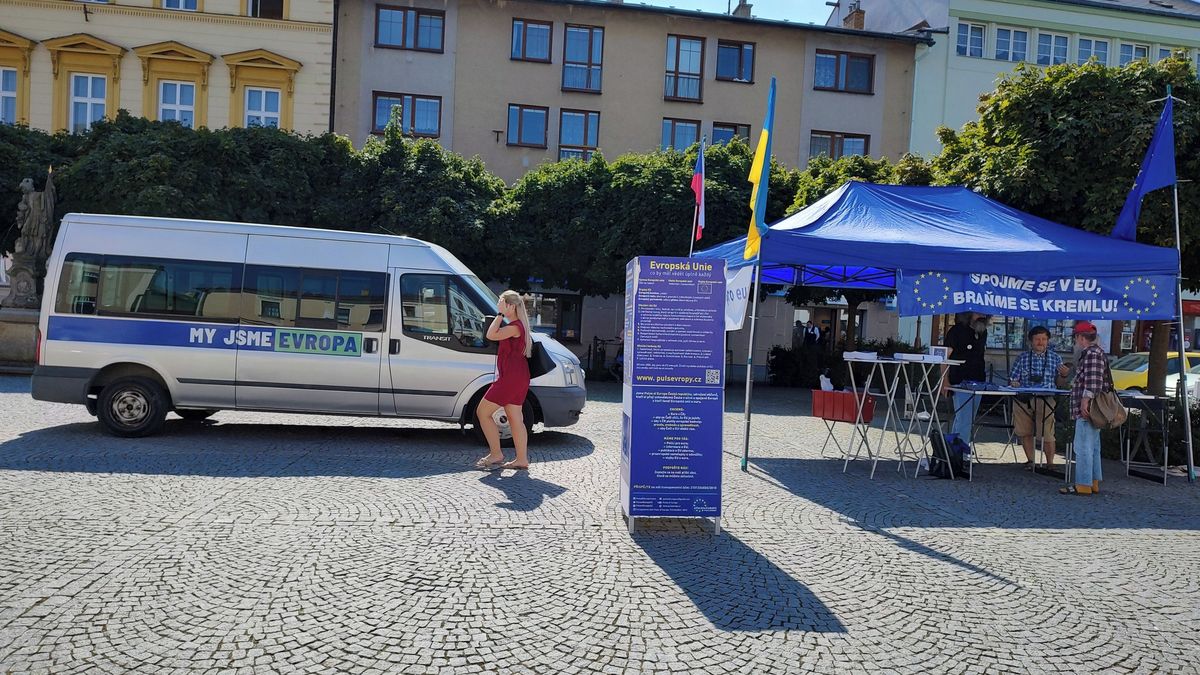 Na cestě s Pulse of Europe: Svitavy, Mohelnice a Sokolov - Médium.cz