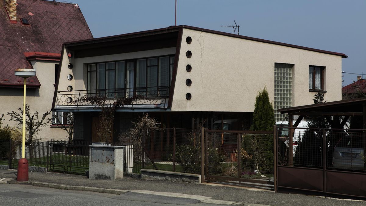 Ikonický Šumperák se dal postavit ve třech lidech za tři měsíce. Plány ...