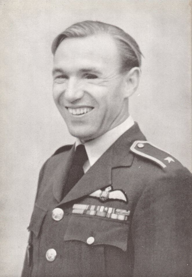 Josef „Smiling Jo“ Čapka. Špičkový pilot RAF s nejkrásnějším skleněným ...