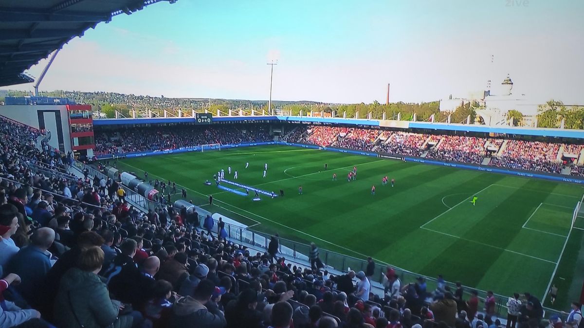 Otazníky kolem Viktorie: Může skončit ještě Šulc ve Slavii nebo Spartě ...