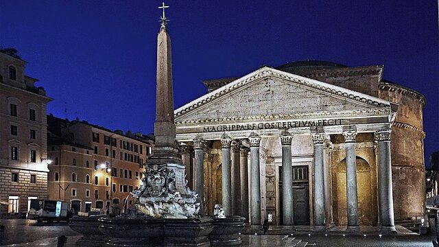 Pantheon v Římě nezničili barbaři ani fanatici - Médium.cz