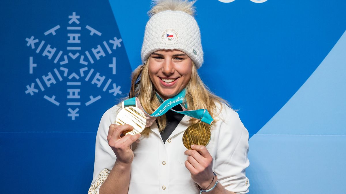Ester Ledecká je legenda. Znovu dokázala, že jezdí jako drak - Médium.cz