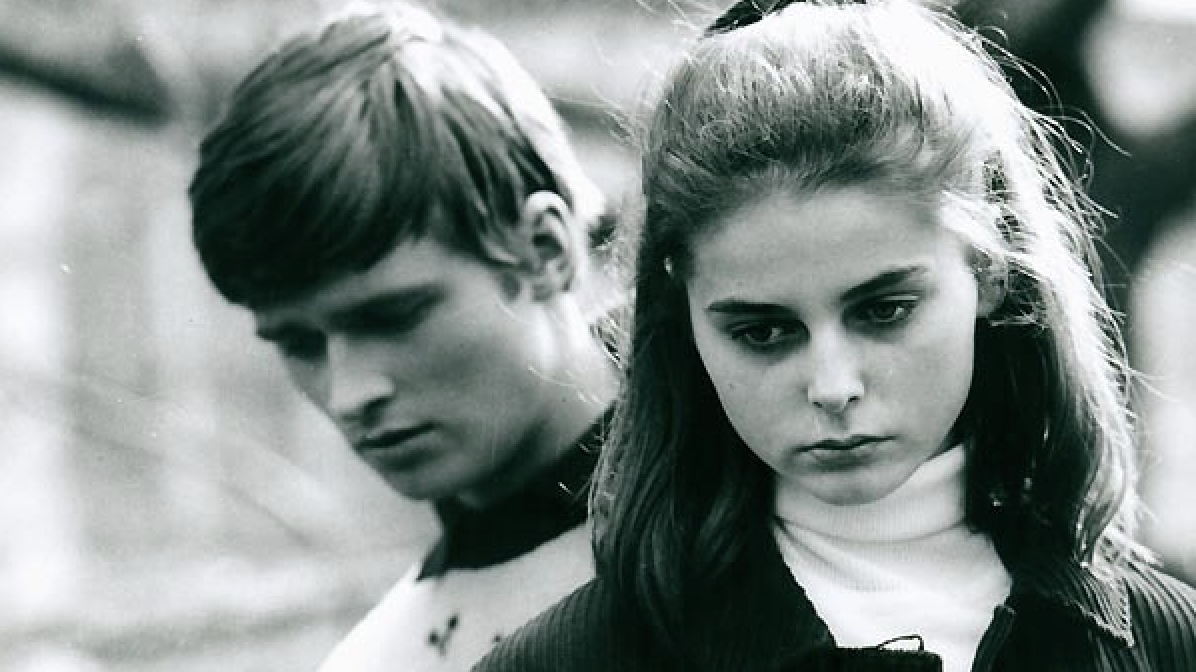 Andreu „Inu“ Čunderlíkovou spolužačky kvůli hraní nesnášely, po pohřbu ...