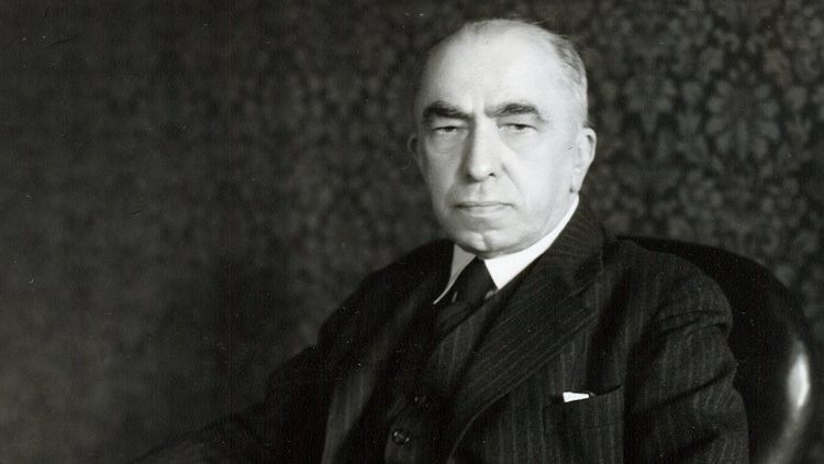 Jaký byl prezident Emil Hácha a co si o něm myslel Edvard Beneš - Médium.cz