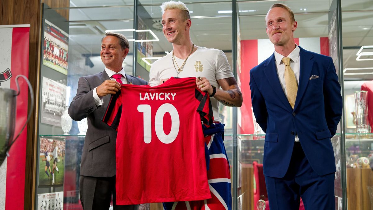 Jakub Štáfek alias Lavi z Vyšehradu: Baví nás Laviho trápit - Médium.cz