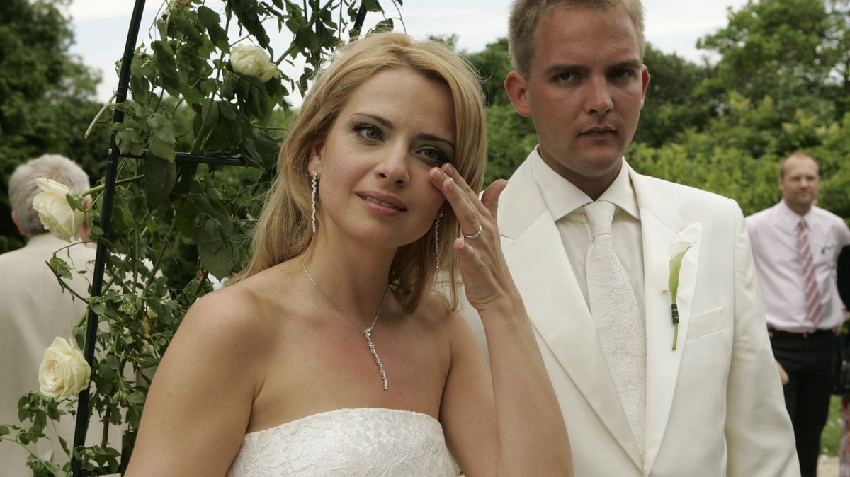 Jak se ženil Libor Bouček: Luxusní svatba na zámku stála přes milion korun, láska nevydržela ani ...