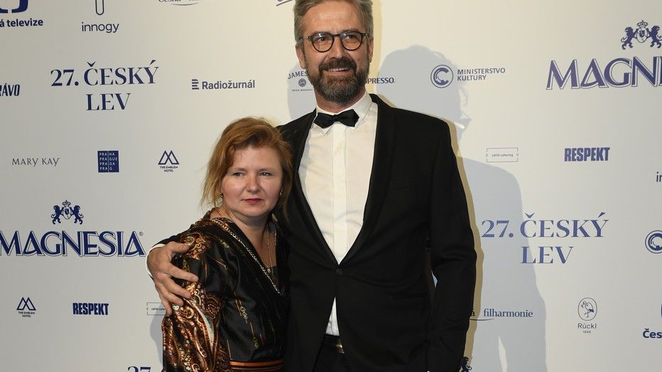 S kým žije Roman Zach ze ZOO? Manželka Andrea je oproti němu drobná, k ...