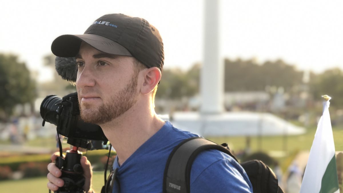 Drew Binsky navštívil všechny země světa a radí kam se (ne)vydávat. V ...