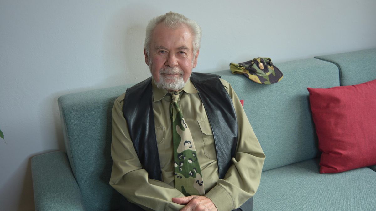 Diskuze - Jak to bylo kdysi: Na vojně jsem se učil latinsky, střílel ...