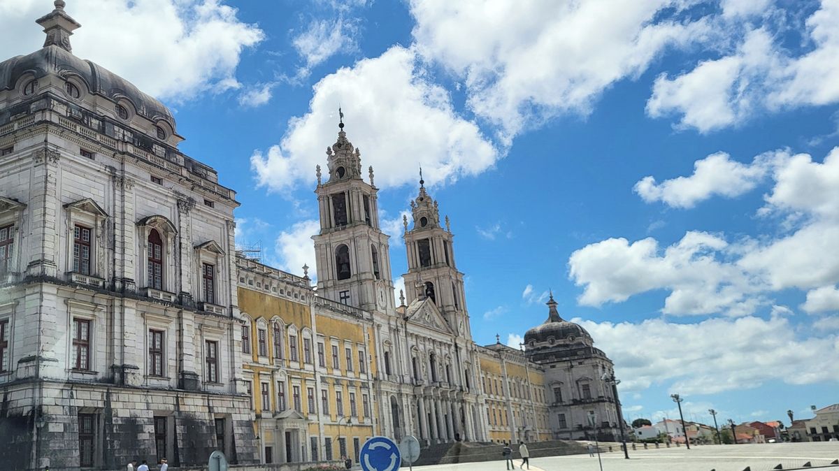 Portugalsko známé i neznámé: Největší královská rezidence v Portugalsku ...