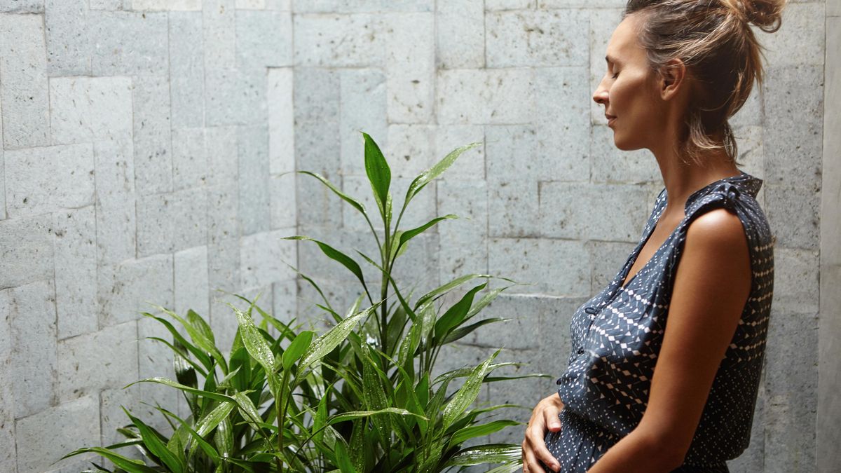 Táta mě vždy podporoval. Ale když jsem mu řekla, že čekáme dítě, odešel beze slova, řekla Nikol ...