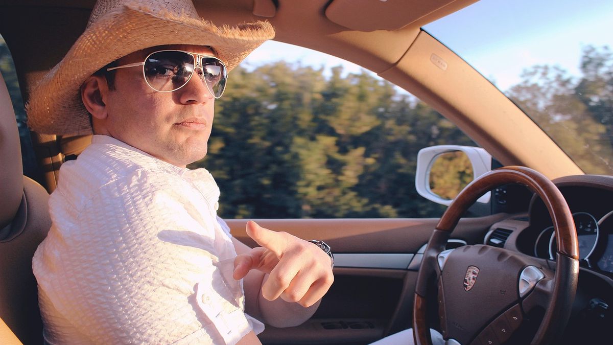 Manžel mi oznámil, že chce větší klid. Začal spát v autě před domem ...