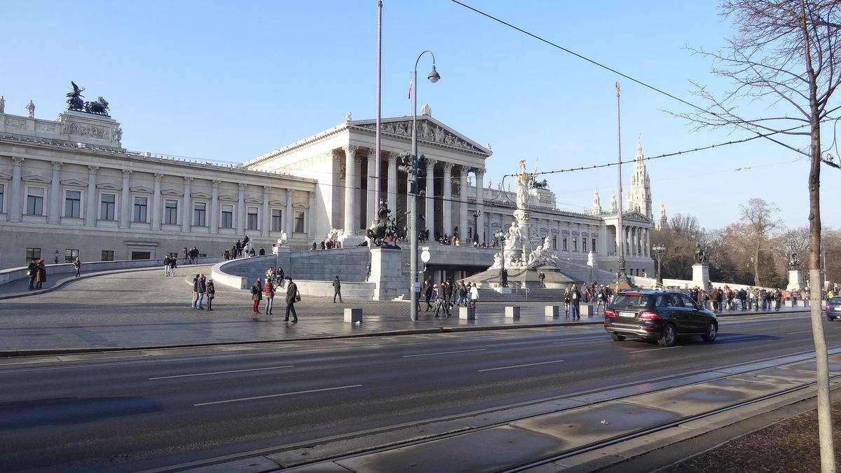 Vídeň - Wien - Vienna. Kapitoly o historii a rozmachu metropole - Médium.cz
