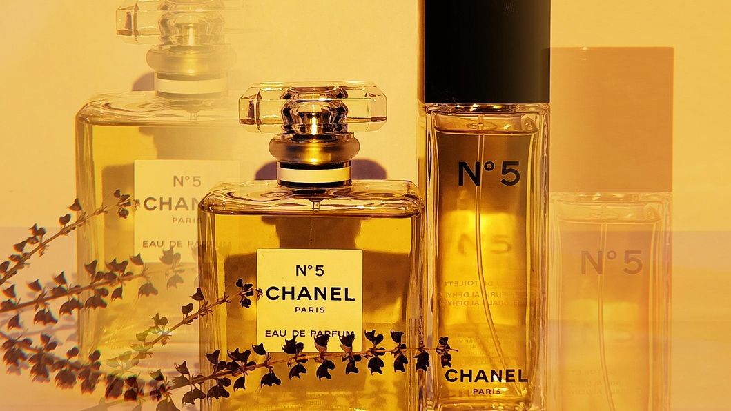 Klenot mezi parfémy. Máte ho doma? Chanel No 5 - Médium.cz