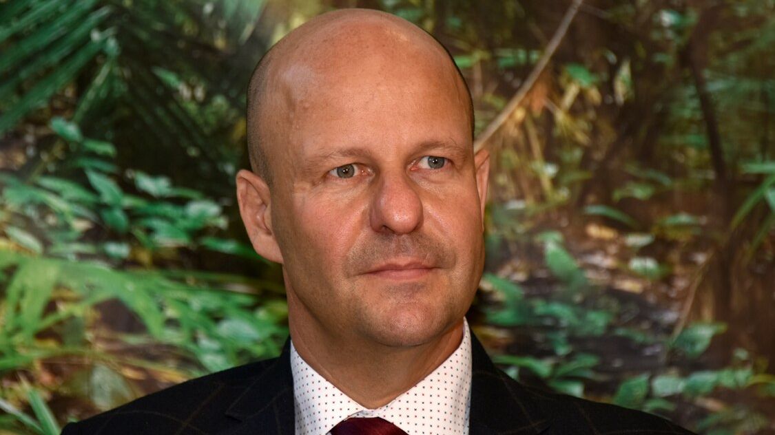 Jak Hlubuček z Dozimetru kdysi podváděl děti v kartách - Médium.cz