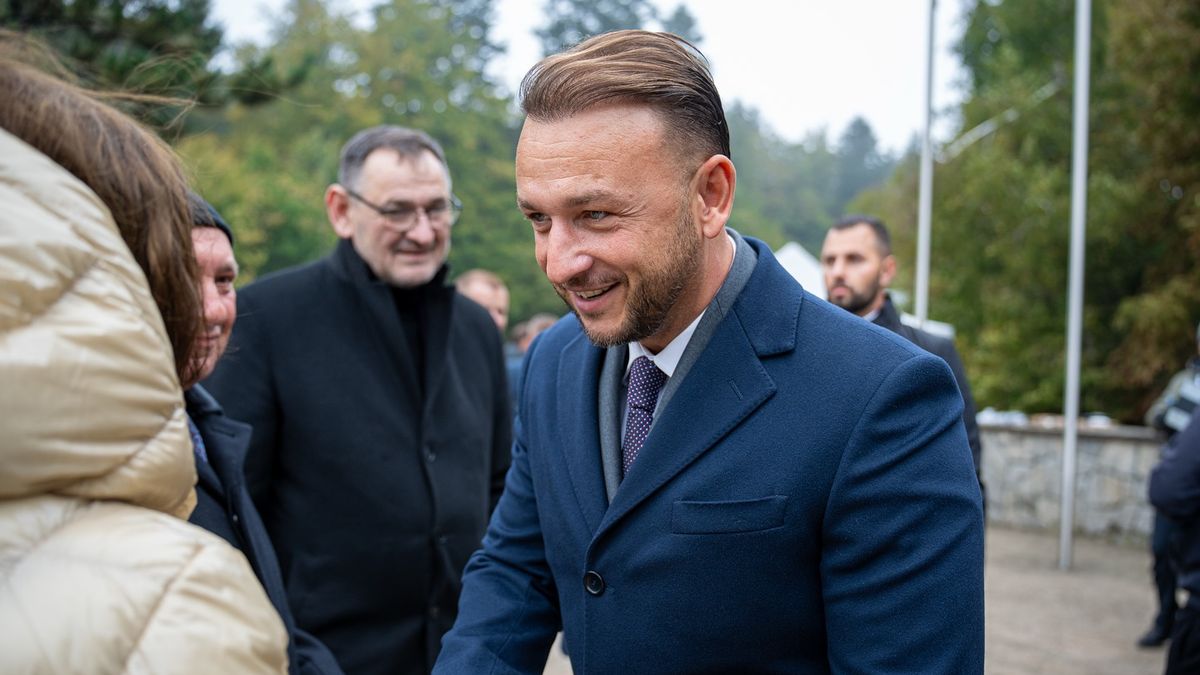 Matúš Šutaj Eštok degradoval vážnost ministerstva vnitra na Slovensku - Médium.cz