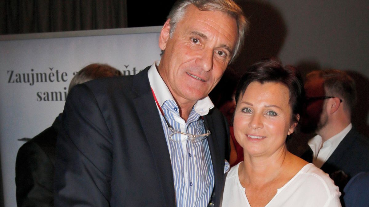 S kým žije Jan Čenský? Bulvár ho roky spojoval s Morávkovou, on má ale ...