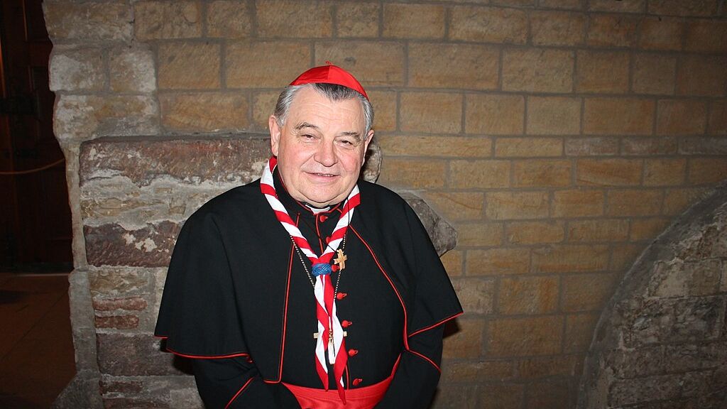 Dominik Duka: Zemřel ukrývač sexuálního násilí a fašista - Médium.cz