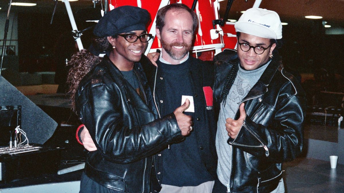 Kdo měl jejich CD, dostal peníze zpět. Milli Vanilli byli největší ...