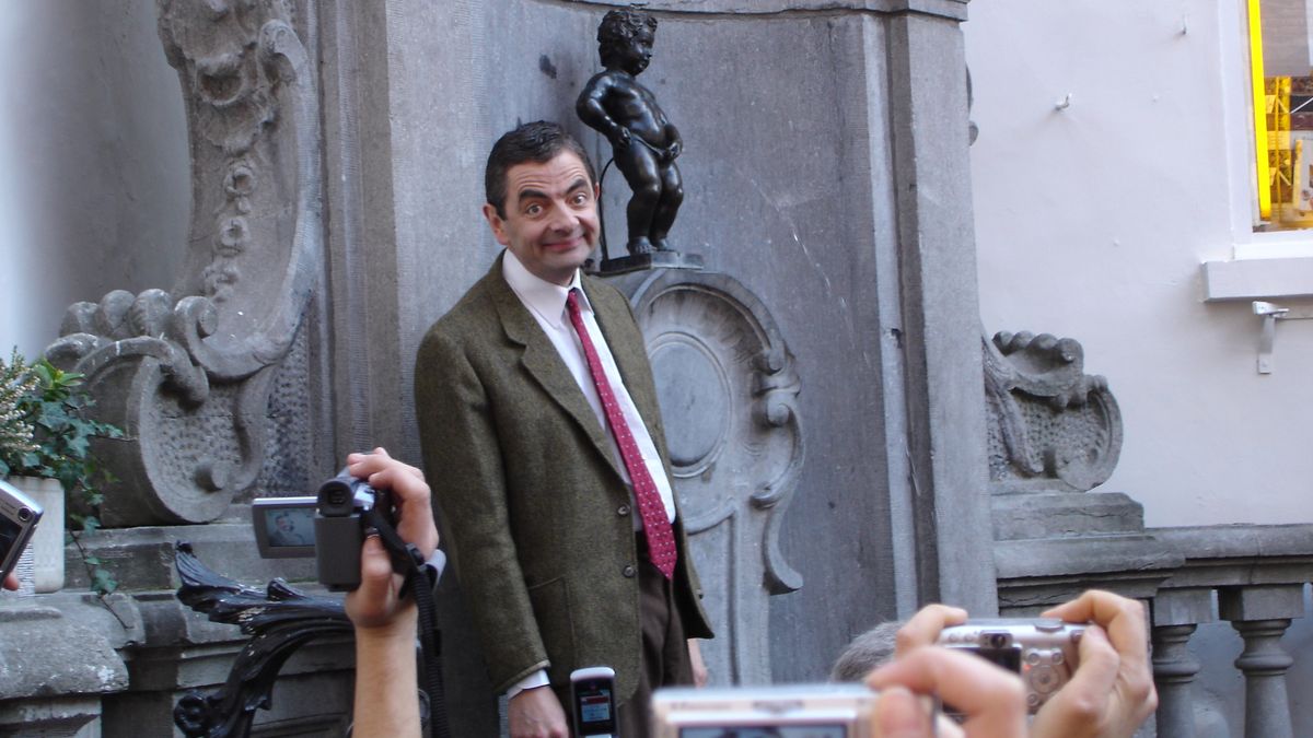 Půvab skrytý za upjatým drdolem: Seriálová přítelkyně Mr. Beana je ...