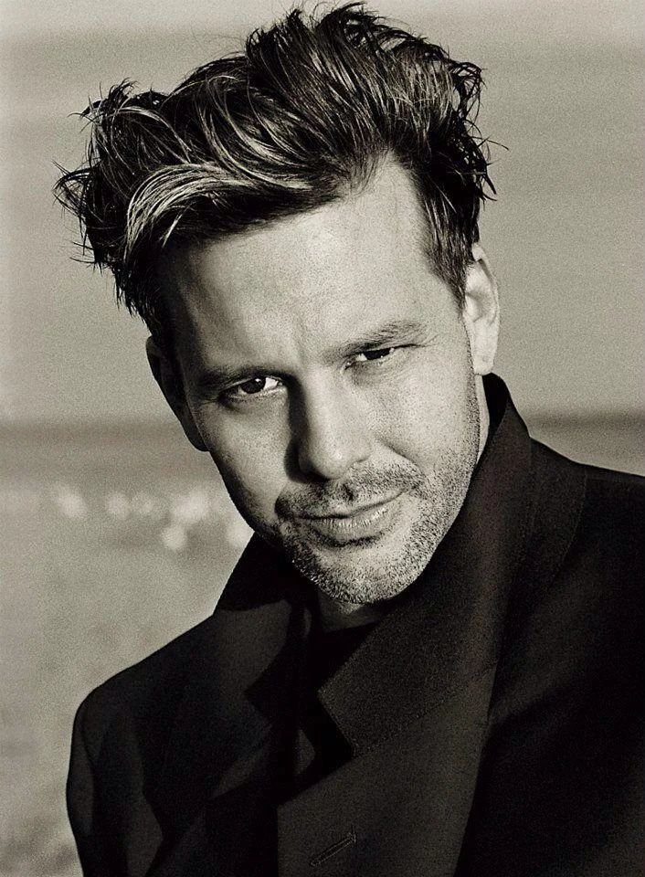Mickey Rourke si místo slávy zvolil bolest. Sexsymbol 80. let si zničil ...