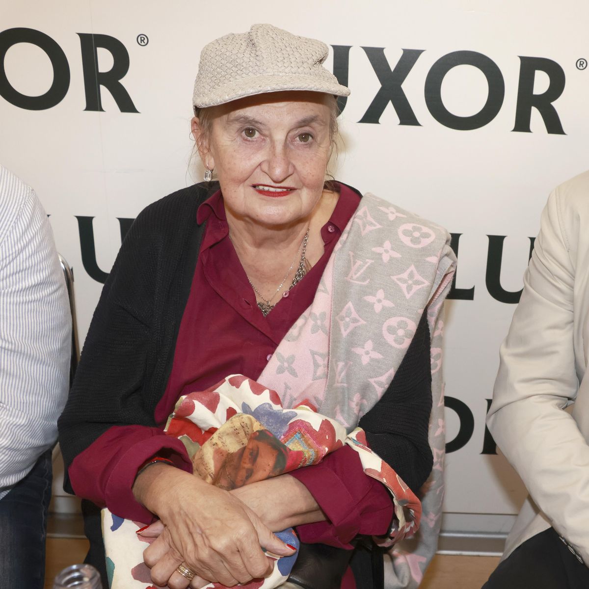 S kým žije Eva Holubová: Miroslav je výtvarník, společná dcera Karolína mu skoro vůbec není ...