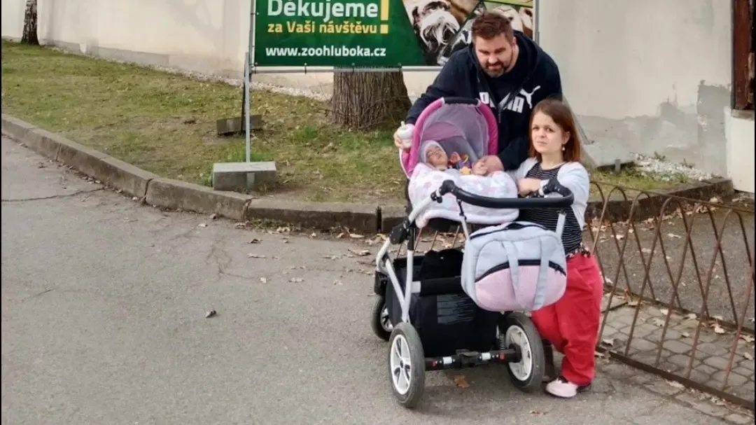 Lidi křičí na ženu, že je vadný kus a já úchyl a prase, říká manžel ...