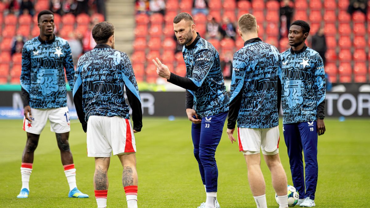 Slavia musí po sezoně posílit. S několika hráči by se měla rozloučit ...