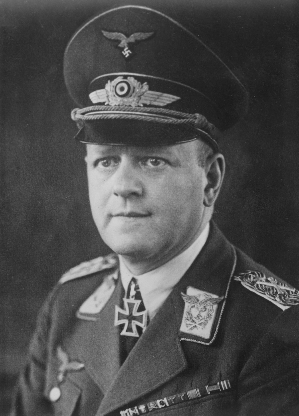 Erhard Milch: Ředitel Lufthansy a budoucí polní maršál přežil leteckou ...