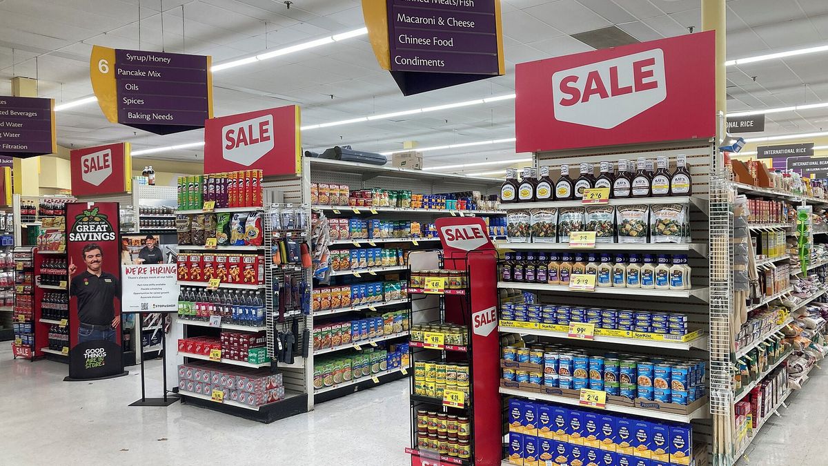 Dělám u pokladny v supermarketu čtvrtý rok. Lidé netuší, co o nich vím ...