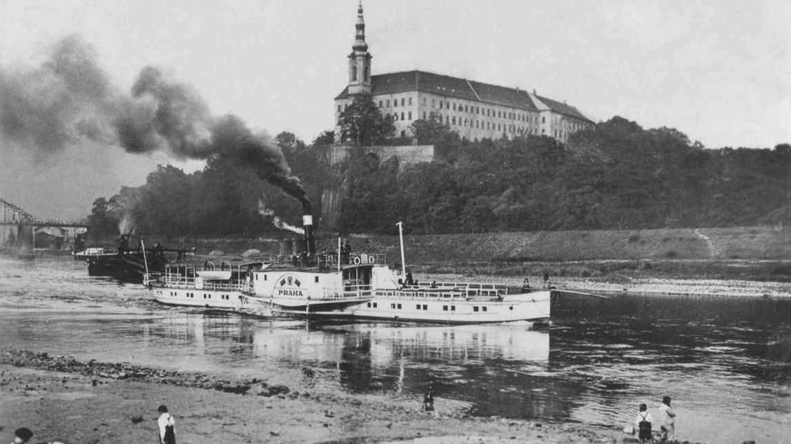 Parník Praha: legenda vltavské paroplavby a symbol La Belle Époque ...