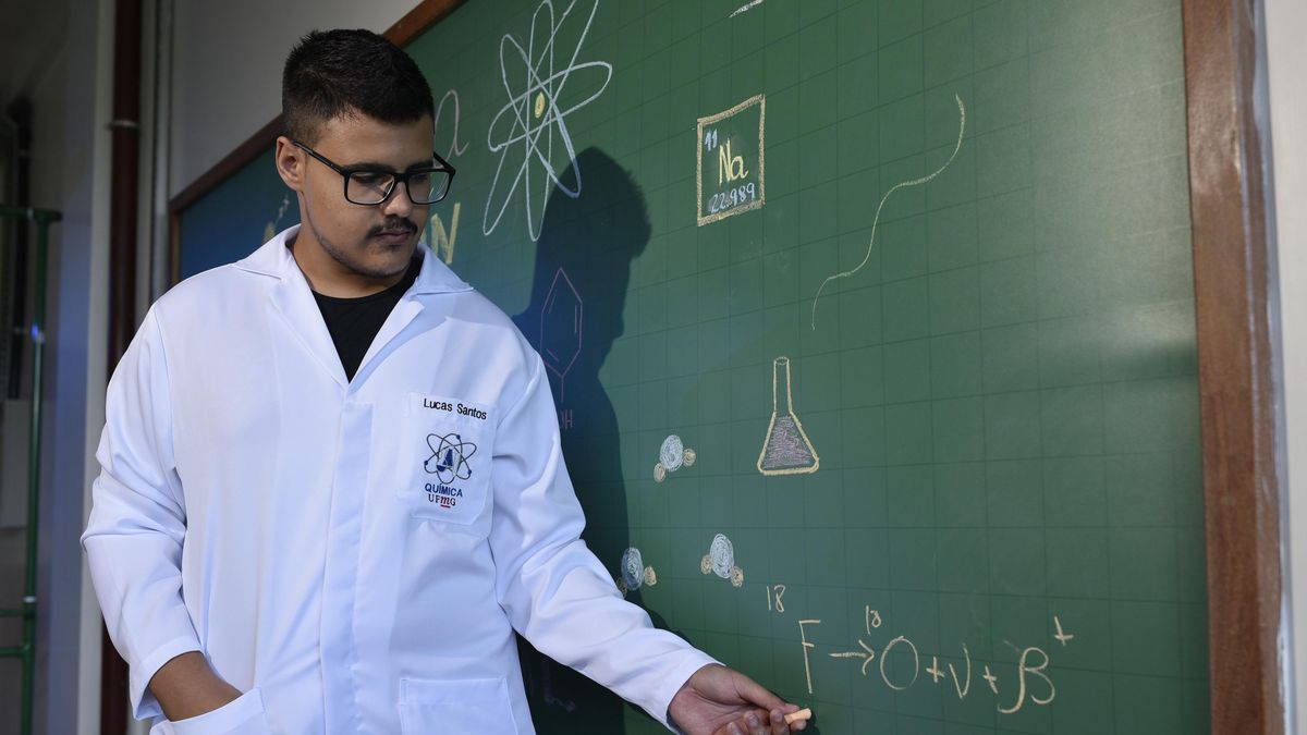 Sexuální obtěžování učiteli: Proč v 21. století stále mlčíme? - Médium.cz