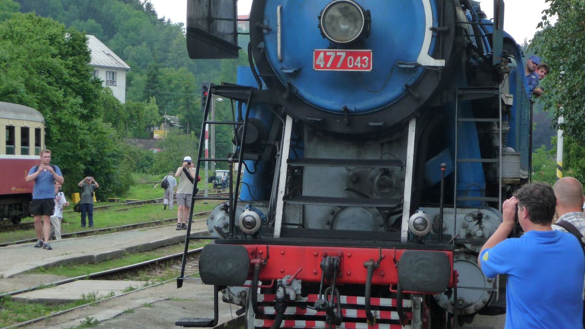 Stavěli bratránci, Frištenský i vrazi, dnes je trať v Modelovém ...